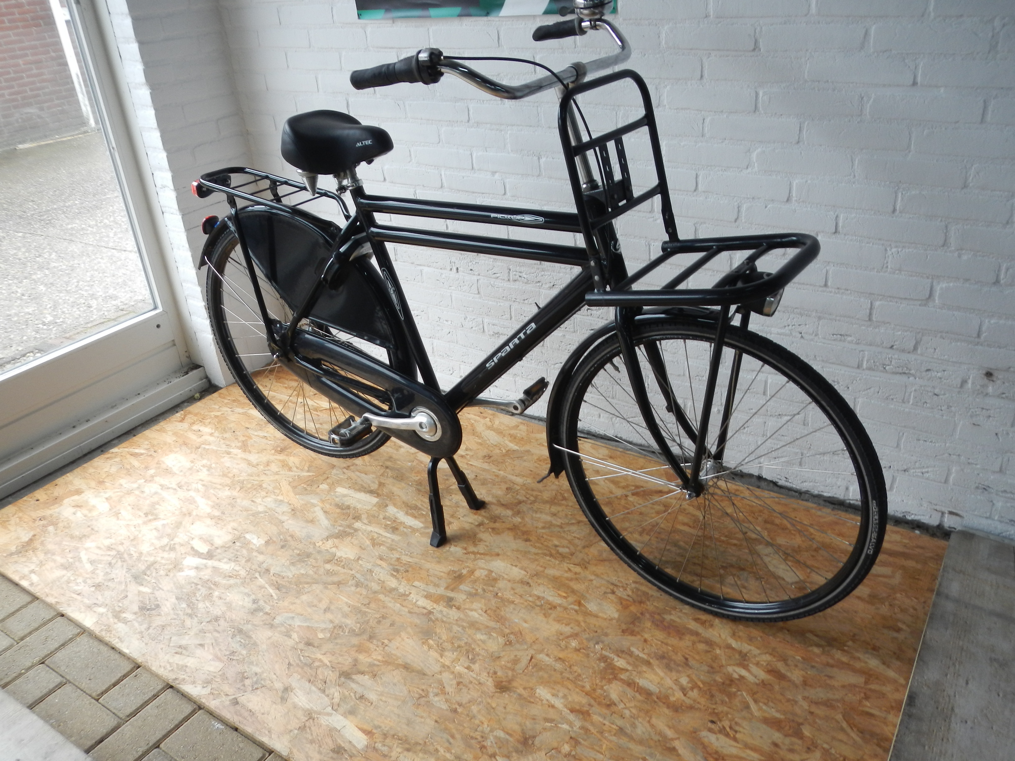 SPARTA PICK UP € 275.00 – Fietsenhal